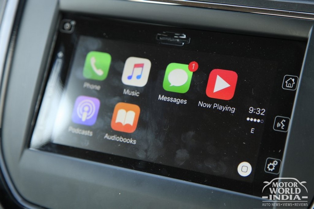 Maruti Vitara Brezza Interior Dashboard - Motor World India