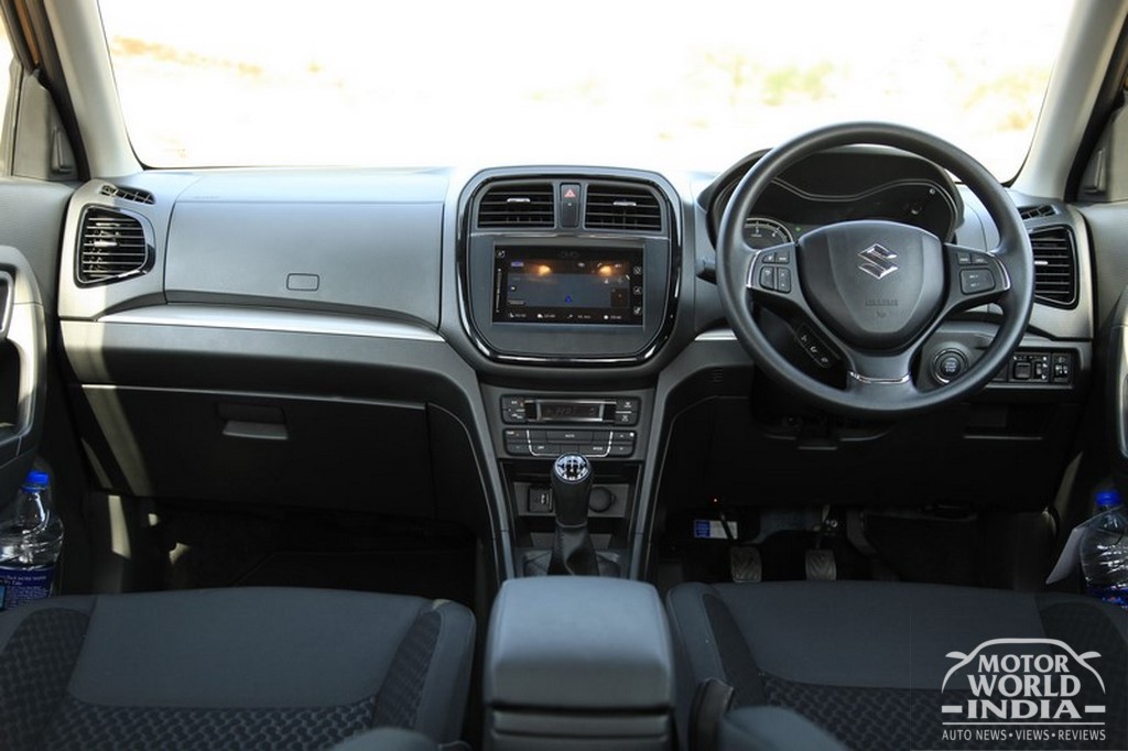 Maruti Vitara Brezza Interior Dashboard - Motor World India