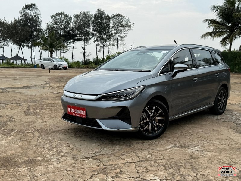 BYD eMAX 7 Electric MPV - Road Test Review - Toyota Innova Gunner ...